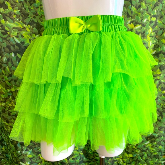 Hot Topic | Skirts | Nwt Hot Topic Tulle Green Mini Skirt | Poshmark